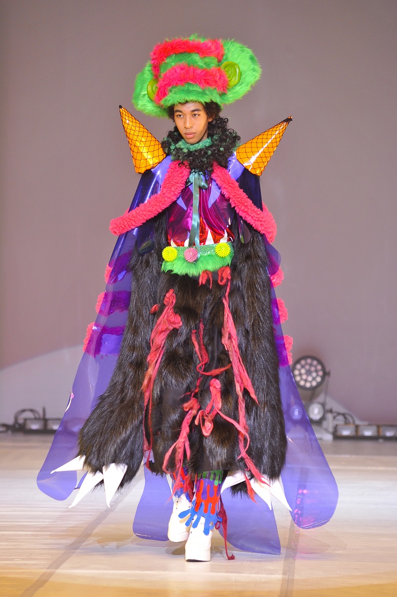 aik2972 | Sally.Asia